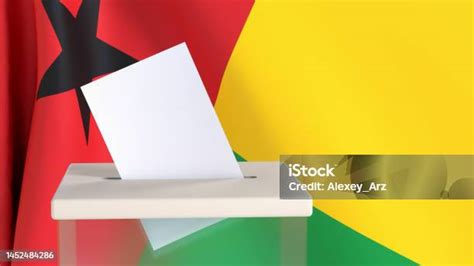 텍스트 또는 로고를위한 공간이있는 빈 투표 용지가 기니 비사우 국기를 배경으로 투표함에 떨어집니다 선거 개념입니다 3d 렌더링
