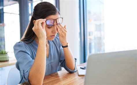Computer Vision Syndrome Symptoms And Prevention