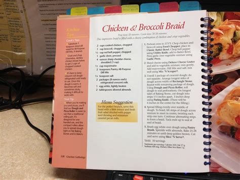 Chicken And Broccoli Braid