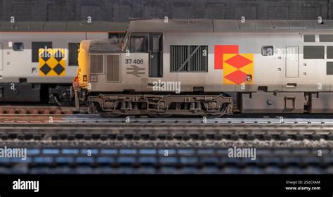 Class 37 Diesel Locomotive Distribution Sector Livery 00 Gauge Scale