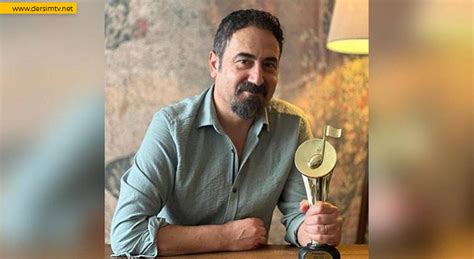 Mikail Aslana Ahmet Kaya Onur Ödülü Dersim Tv