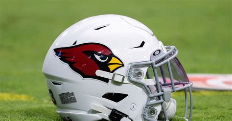 Report Cardinals Have 3 Positive Covid 19 Tests Ahead Of Game Vs