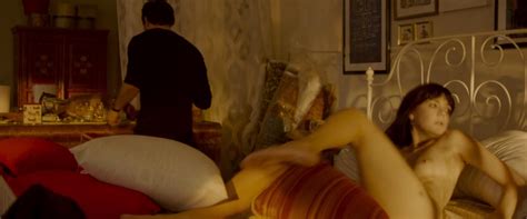 Naked Emma Lung In Crave