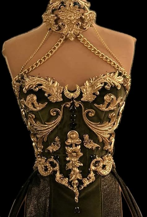 Pin By Lindsay Neth On Corset Baroque Fashion Gold Outfit Gold Fashion