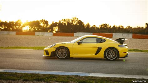 Porsche 718 Cayman Gt4 Rs 2022my Color Racing Yellow Side