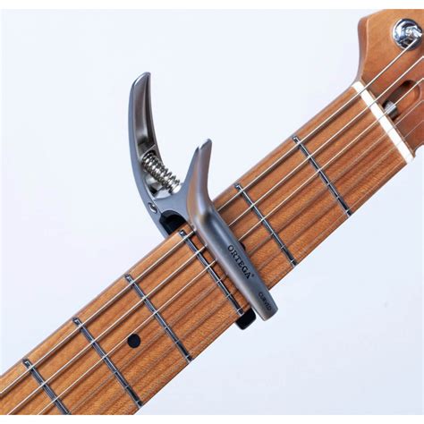 Twcapo Cr Twin Capo Ortega Flat And Curved Fretboards