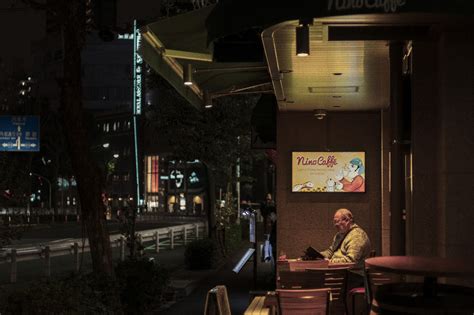 배경 화면 시티 거리 도로 저녁 노인 카페 중심지 한밤중 하부 구조 도심 조명 어둠 대도시 지역 2048x1362 Px 2048x1362