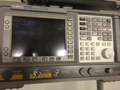 Agilent Spectrum Analyzer E4408b 9khz 26 5ghz