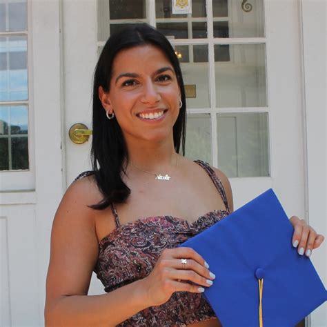 Nicole Javaheri Linkedin