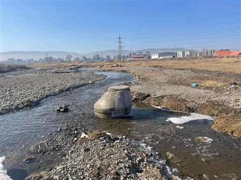 Шугам хоолойд гэмтэл гарснаас Сэлбэ голд бохир ус нийлүүлж байжээ