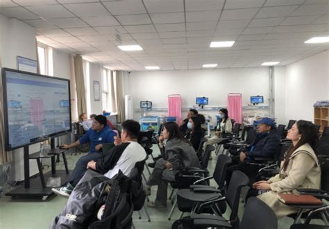 与时俱进强技能 开拓创新树师风——人文教育学院开展老年照护实训室操作技术培训 宁夏工商职业技术学院 与时俱进强技能 开拓创新树师风——人文教育学院开展老年照护实训室操作技术培训 宁夏工商职业技术学院