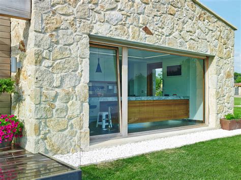 20 Diseños De Ventanas Que Harán Resaltar La Fachada De Tu Casa