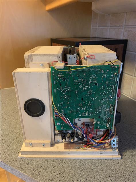 I Made A Speaker That Looks Like The Jukebox From Minecraft Complete With A Slot Loading Cd