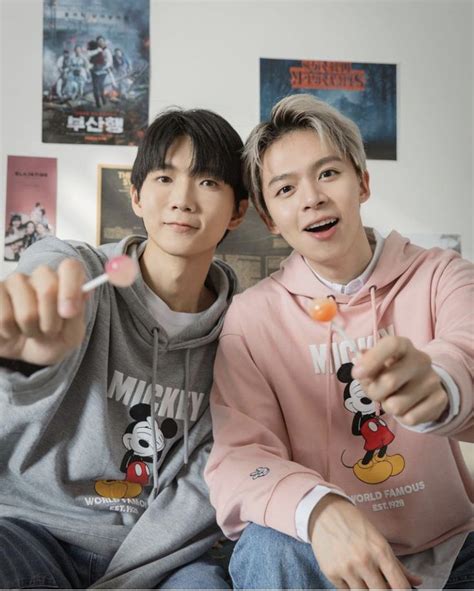 Pin By 梓🐱🐷🐰🦊🐶🍑 On 葉梓 Claire