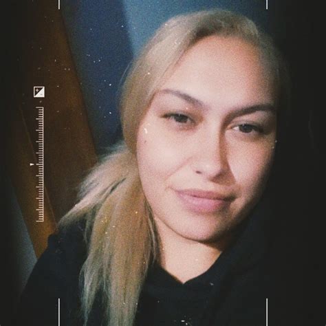 Ya Girl Shanz Yagirlshanz Snapchat Stories Spotlight And Lenses