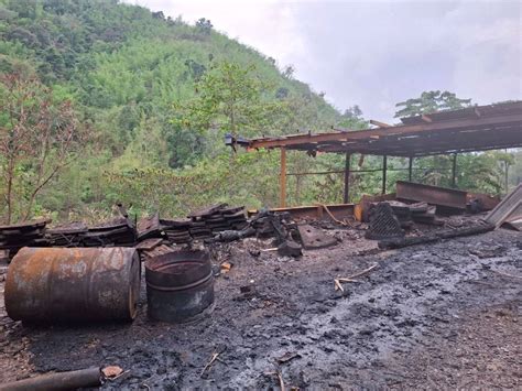 Khit Thit Media ရန်ကုန်ခေတ်သစ်သတင်းဌာန၏ အယ်ဒီတာချုပ်အိမ်ကို အကြမ်းဖက်စစ်တပ်က ဝင်စီးပြီး ပစ္စည