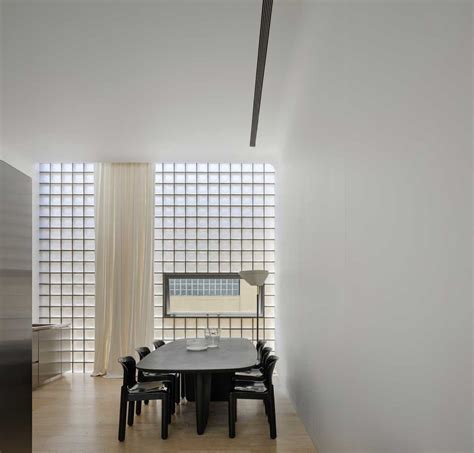 How To Use Glass Blocks For Innovative Wall Design • 333k Inspiring