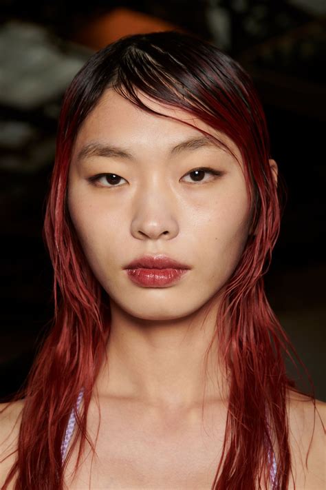 صبغات الشعر الرائجة لصيف 2023 ألوان تعكس حيوية وجاذبية لشعرك مجلة هي