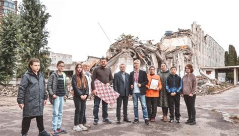 На концерті у Німеччині зібрали €10 тисяч для потреб зруйнованого житомирського ліцею Новости