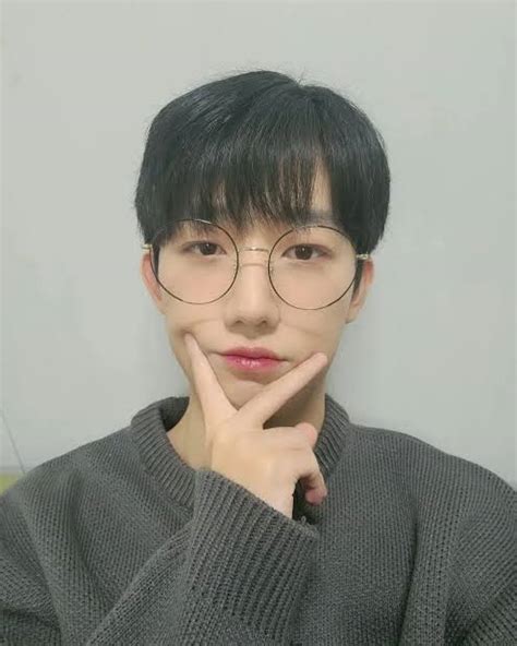 신태일 근황 및 디스코드 링크 공유 네이버 블로그