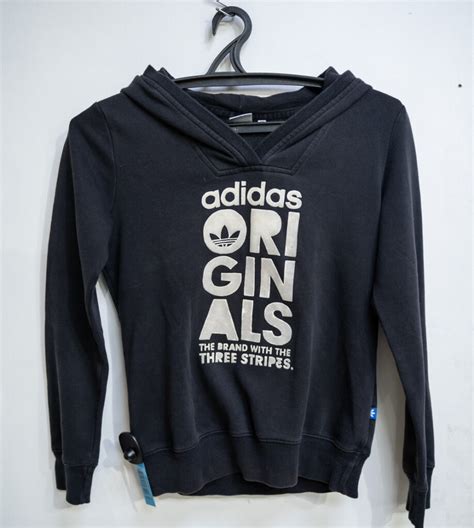 СекХонд Cеть розничных магазинов по продаже одежды и обуви из Европы формата секонд хенд