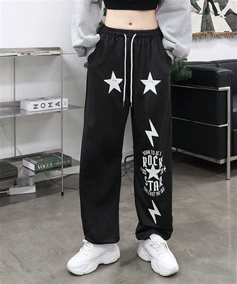 필스타 와이드 조거 팬츠 빈티지 댄스 공연 복 힙한 스트릿 별 스타 번개 영문 레터링 일자 핏 조거 허리 고무 줄 하이웨스트 꾸안꾸 트레이닝 추리닝 롱 조거 와이드 팬츠