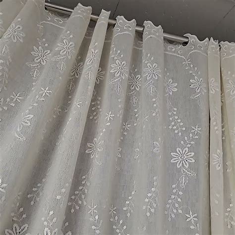 인테리어커튼 카페커튼 가리개커튼 아이보리커튼 자수커튼 대구전지역 커튼설치 블라인드설치 버티컬설치 롤스크린설치 우드블라인드설치 차양커튼설치 간단한수리 많이찾는 잘움직이는커튼