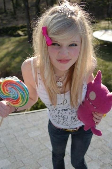 Becikni Sexy Emo And Scene Girls Gallery