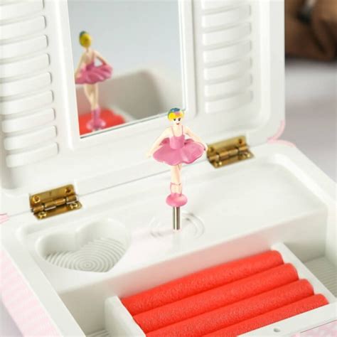 Музикална кутия за бижута