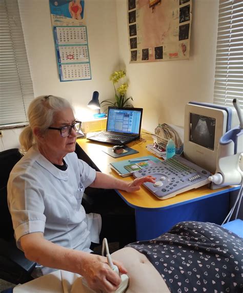 Д р Росица Кадирева Акушерство и гинекология Лекари и кабинети Медицински Център Ависта