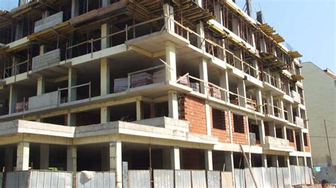 Още паднаха цените на жилищата в София Новини бг