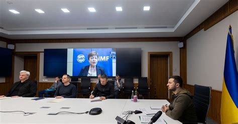 Fundo Monetário Internacional Aprova Empréstimo De Us 156 Bilhões