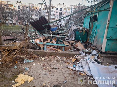 В поліції опублікували ФОТО наслідків ворожих атак по містах та селах Запорізької області за