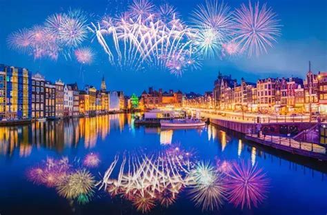 The 50 Best Places To Celebrate New Years Eve 2021 Enjoy Travel