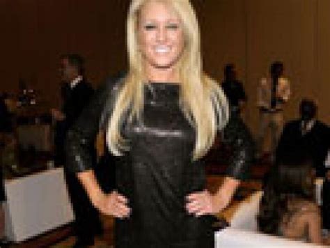 Trending Natalie Gulbis Poses In SI S Swimsuit Issue Golf News And Tour Information Golf Digest