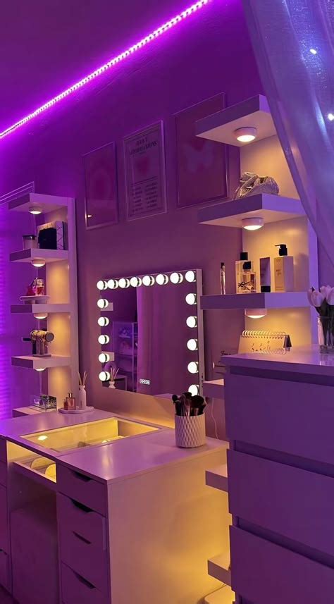 Latina Room Aesthetic