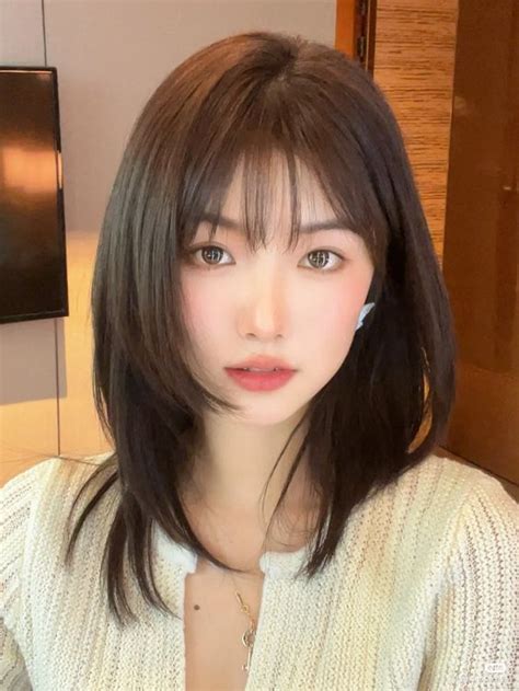 ဆံပင်အတို၊ ဂုတ်ဝဲဆံပင်ကေရှိတဲ့ ပျိုမေတို့နဲ့ လိုက်ဖက်စေမယ့် Makeup Look