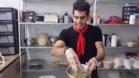 اموزش شیرینی سوهان نارگیلی با استاد نادری Youtube