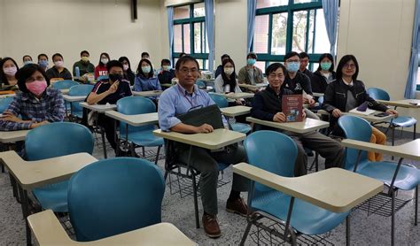 東華大學人社院110學年度第1學期《新書發表及分享會》 Ndhu