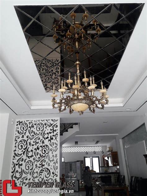Thi Công Trần Gương Ghép ô Trang Trí Nghệ Thuật Uy Tín