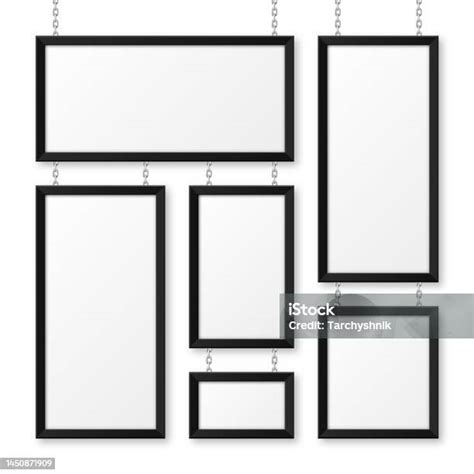 금속 체인에 매달린 검은 간판 레스토랑 메뉴 보드 현대 포스터 모형 빈 사진 또는 액자입니다 광고 또는 프레젠테이션 보드 거리 배너입니다 벡터 그림 0명에 대한 스톡 벡터