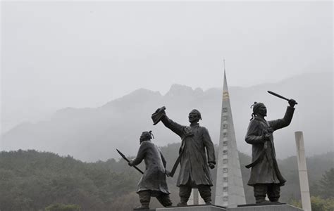 5월11일 동학농민혁명 기념일로 제정