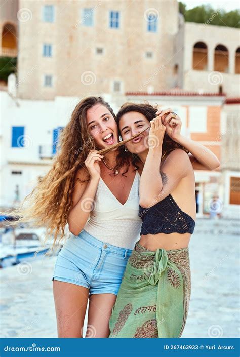 Im So Lucky To Have You Girlfriends On Vacation Stock Image Image Of Female Adult 267463933