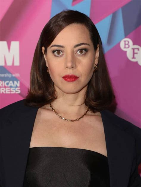 Aubrey Plaza On Theo Jamess Nude Scene In The White Lotus Aubrey