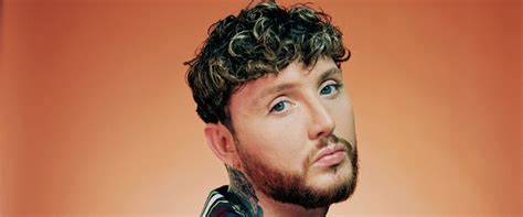 Naked James Arthur E Chords