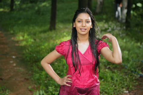 Indian Model Prova Desi Comments