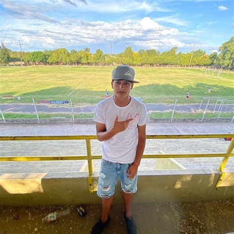 Maxi 74 Maxii • Threads Say More