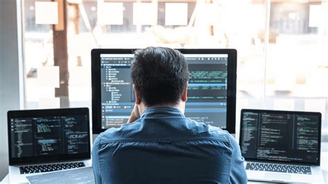 Hire Top Software Developers In Vancouver