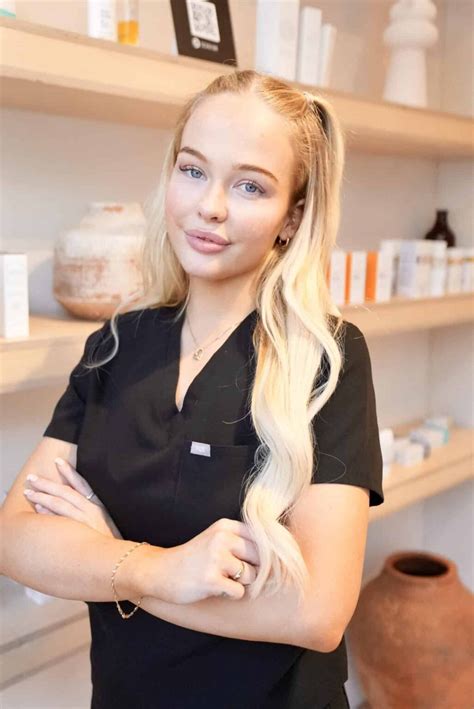 Dissolve And Refill Lip Fillers What It Is And Why Its Dangerous