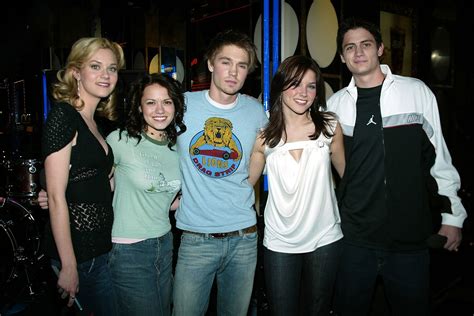 One Tree Hill Alum Bethany Joy Lenz Talks Leaving Cult In New Memoir Abc News